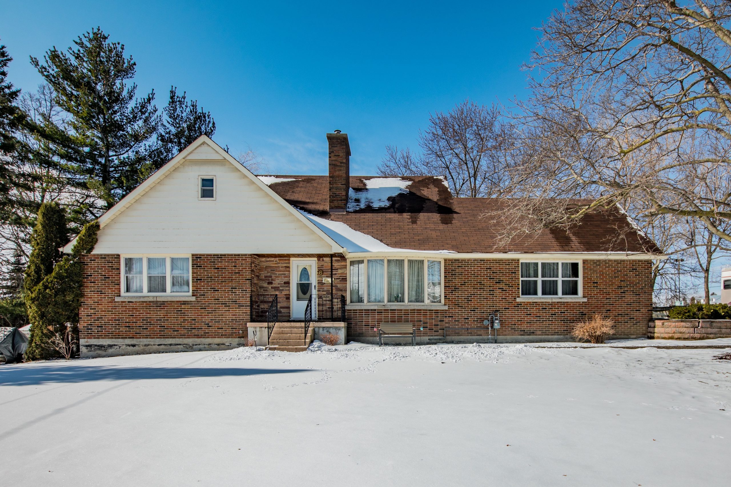 Home - Mary-Kathryn MacKenzie, Sales Representative